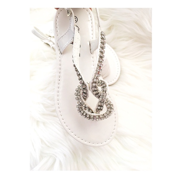 China Doll | Shoes | China Doll White Diamond Knot Girls Sandal Size 3 ...